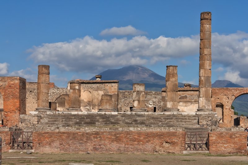 Pompeii - The Roman Time Capsule | The Temple of Jupiter, Pompeii ...